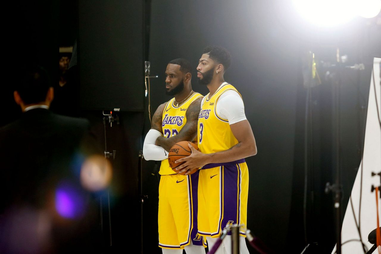 Lakers start season with LeBron, AD already sharing a bond