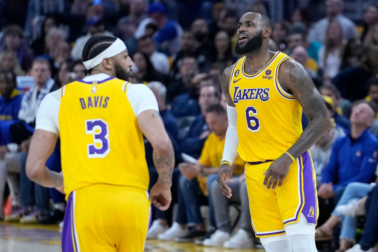 20 and up: LeBron James defies time, propels Lakers to conference finals