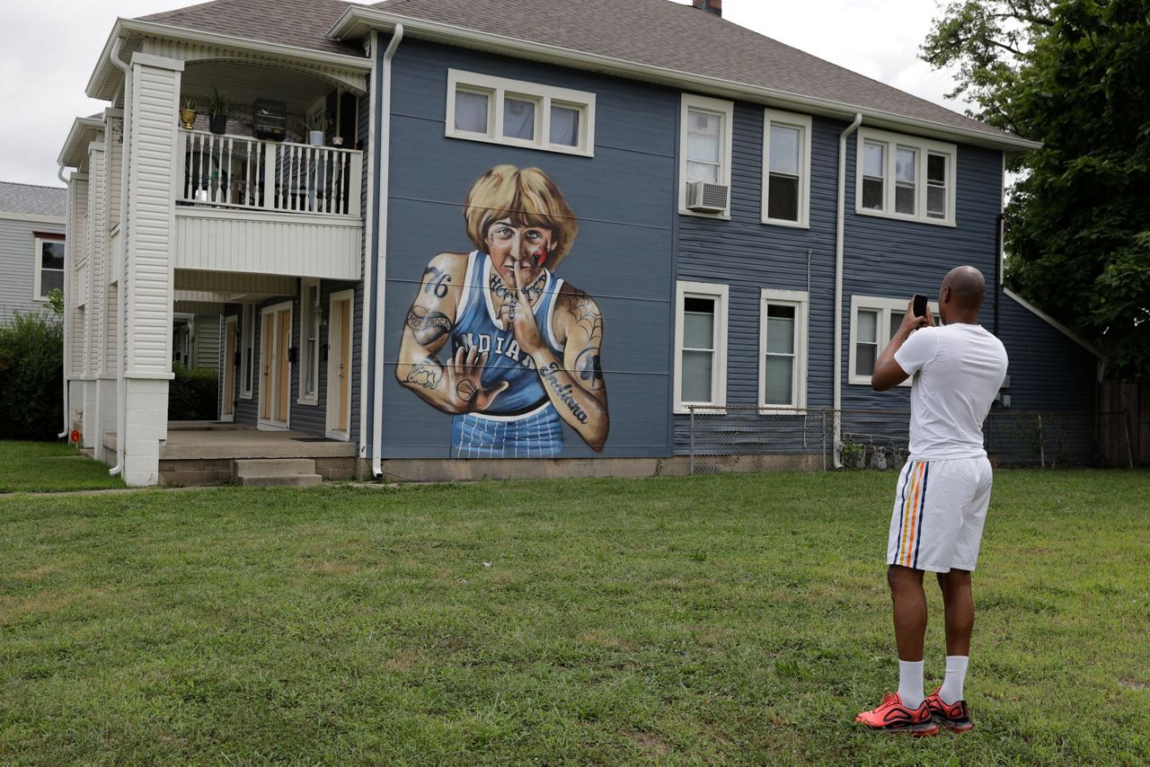 Not a 'tattooed guy': Larry Bird wants mural changed
