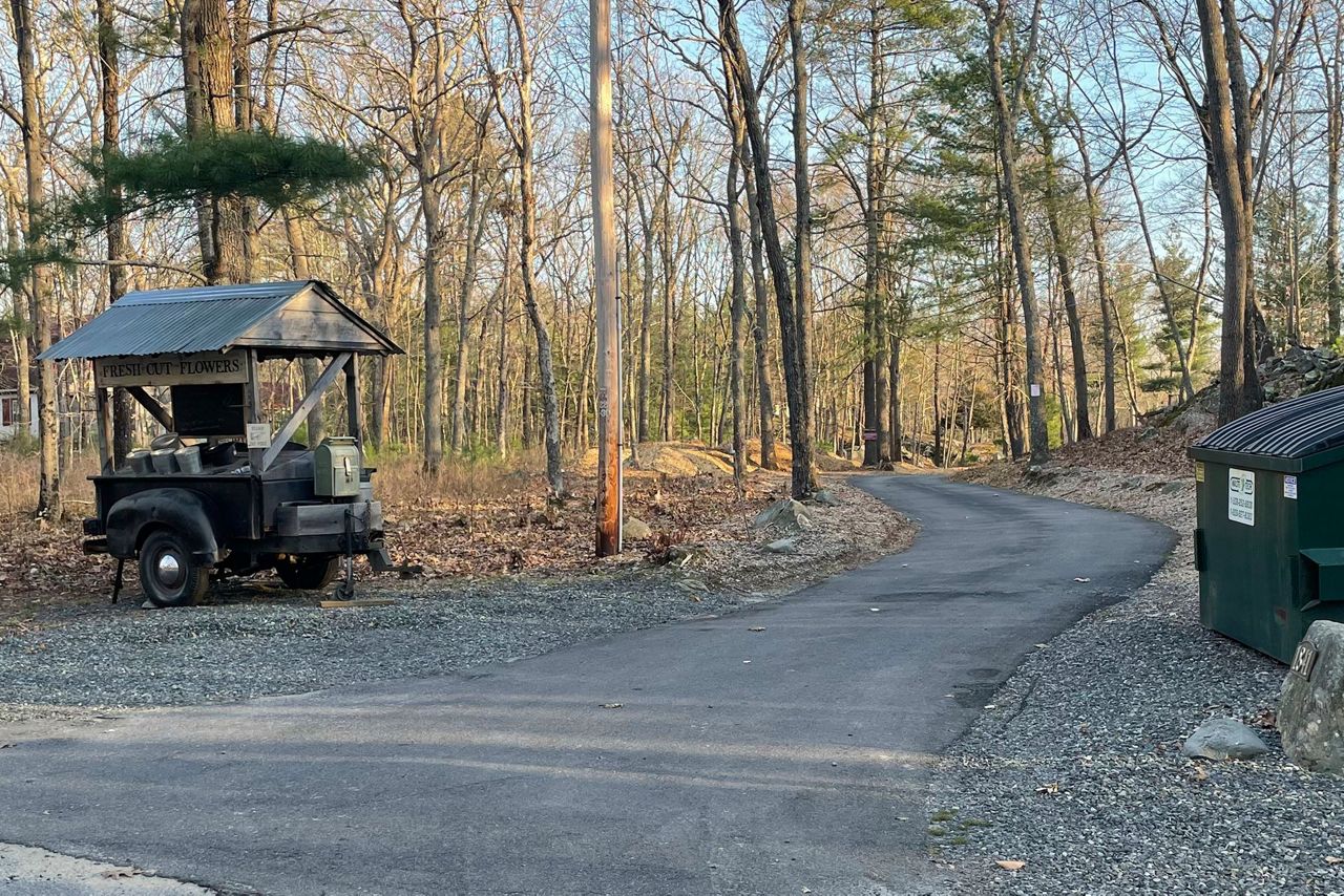 AP source: Investigators narrow suspect pool in leak probe