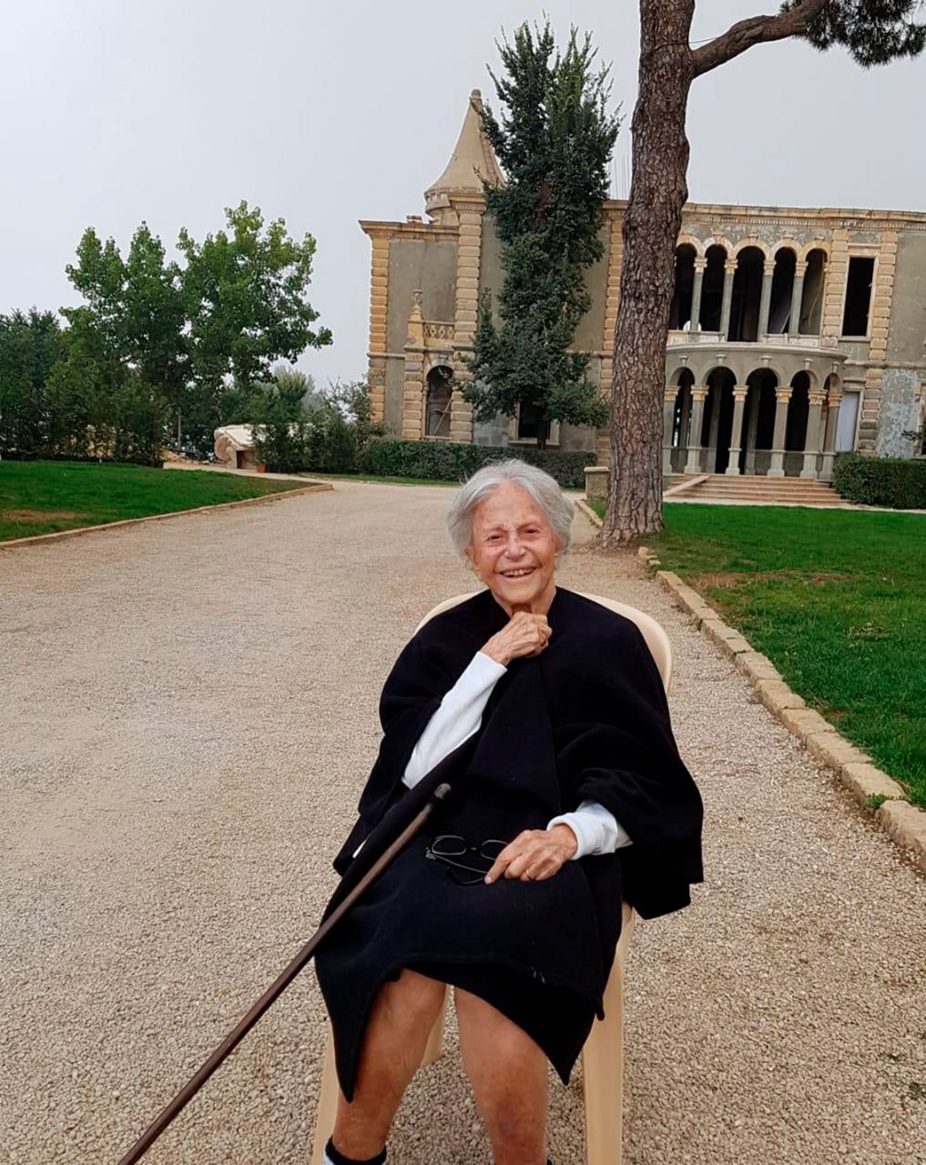 Lebanese philanthropist Lady Cochrane dies of blast injuries