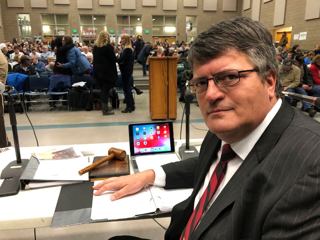 North Dakota county votes to take limited number of refugees