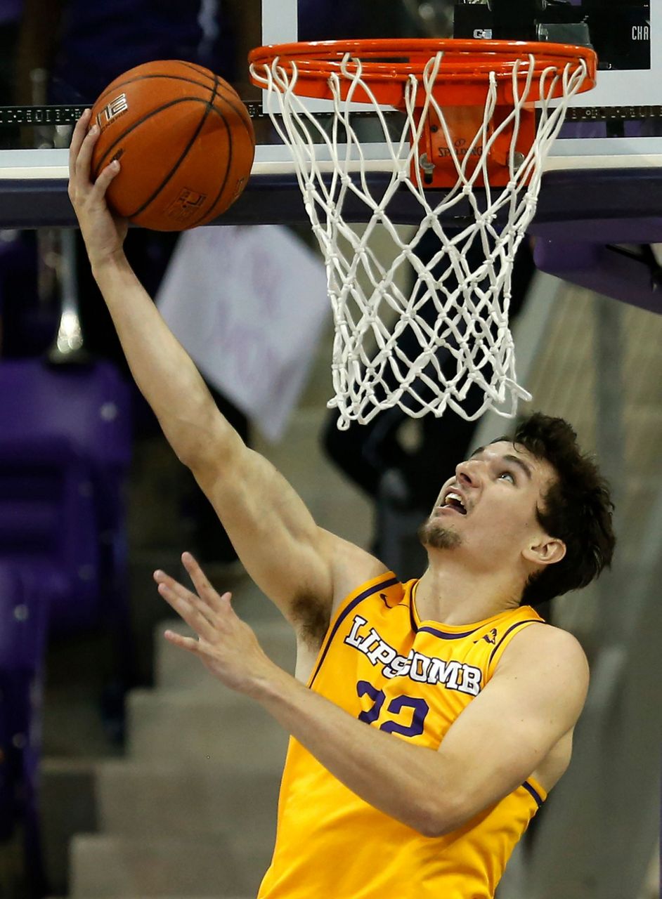 Lipscomb stuns No. 18 TCU 73-64 for 1st win over Top 25 team