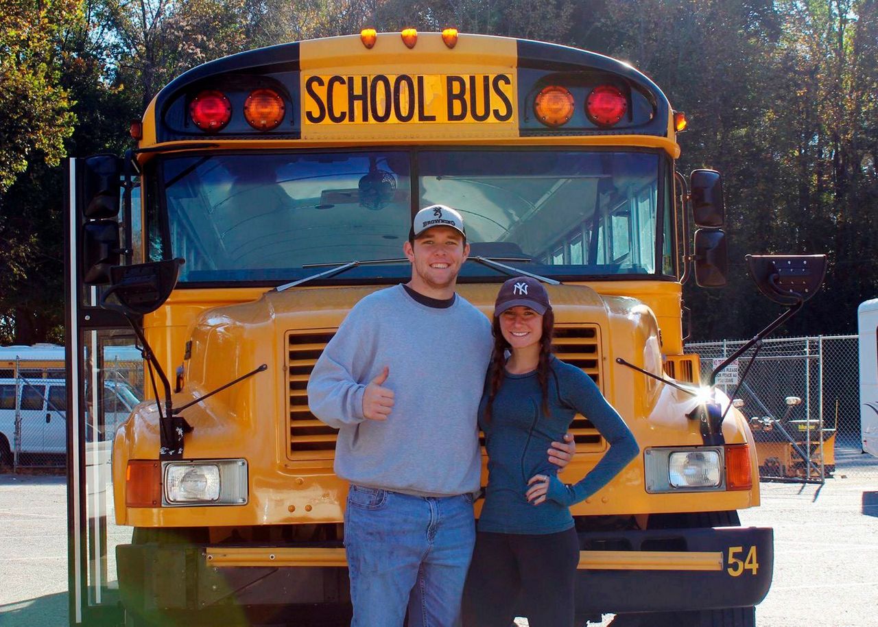 Thrifty minor leaguer to live in school bus during season