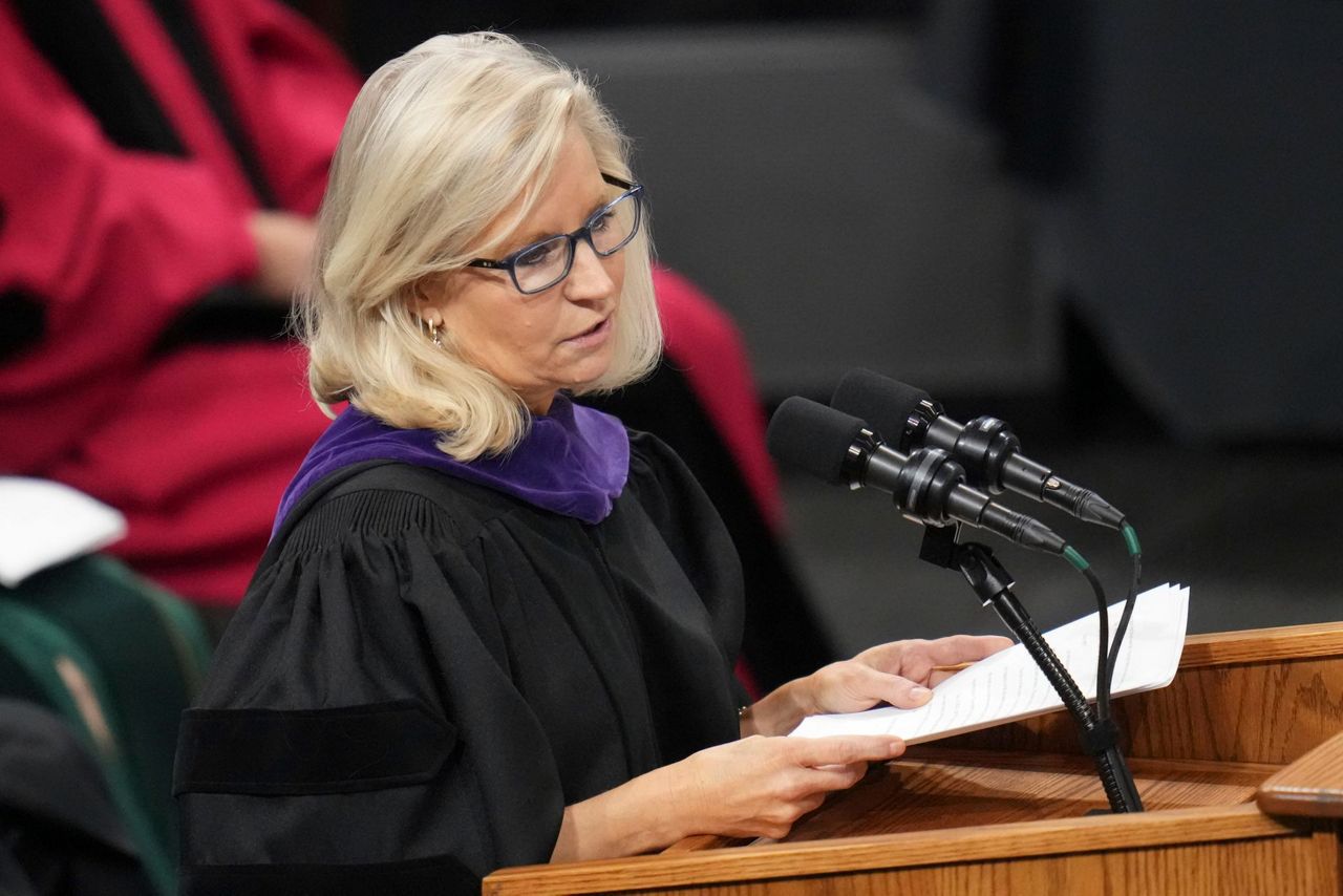 Liz Cheney to give Colorado College graduation speech as GOP campaign ...