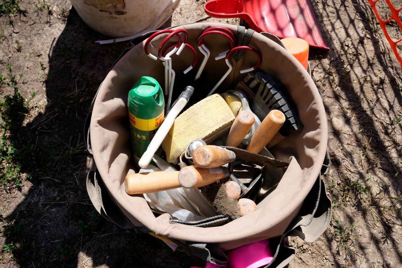 In search of a lost cemetery, dig begins at a former Native American ...