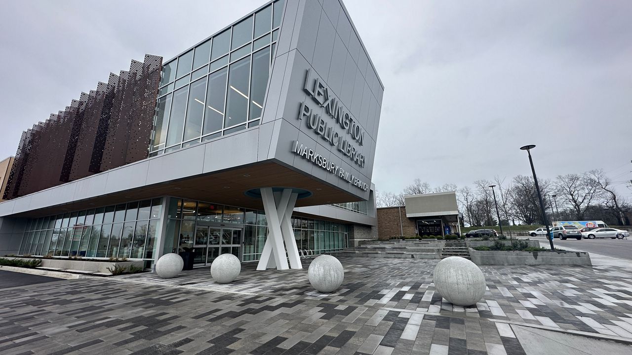 Marksbury Family Branch Library opens to the public