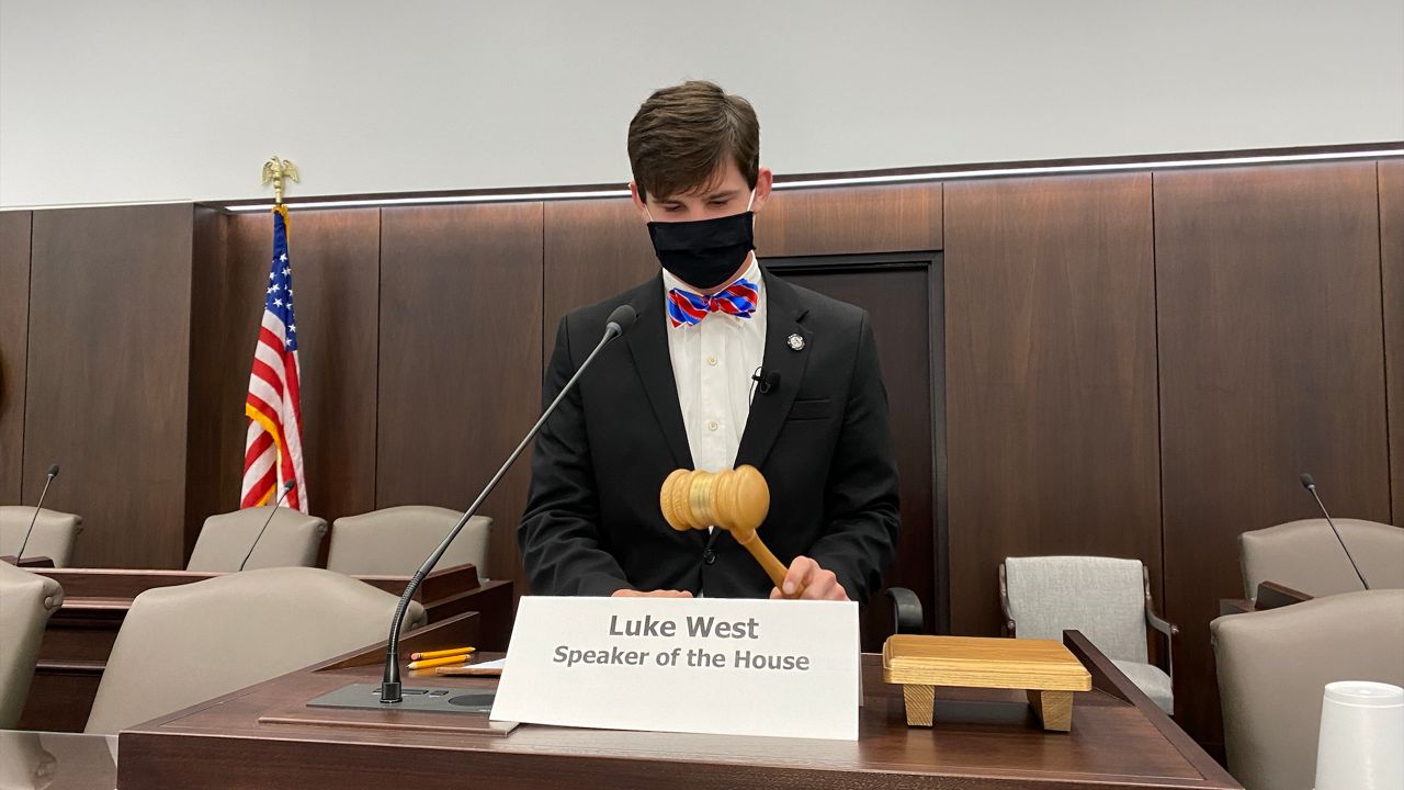 Harnett County teen to preside over annual youth legislature