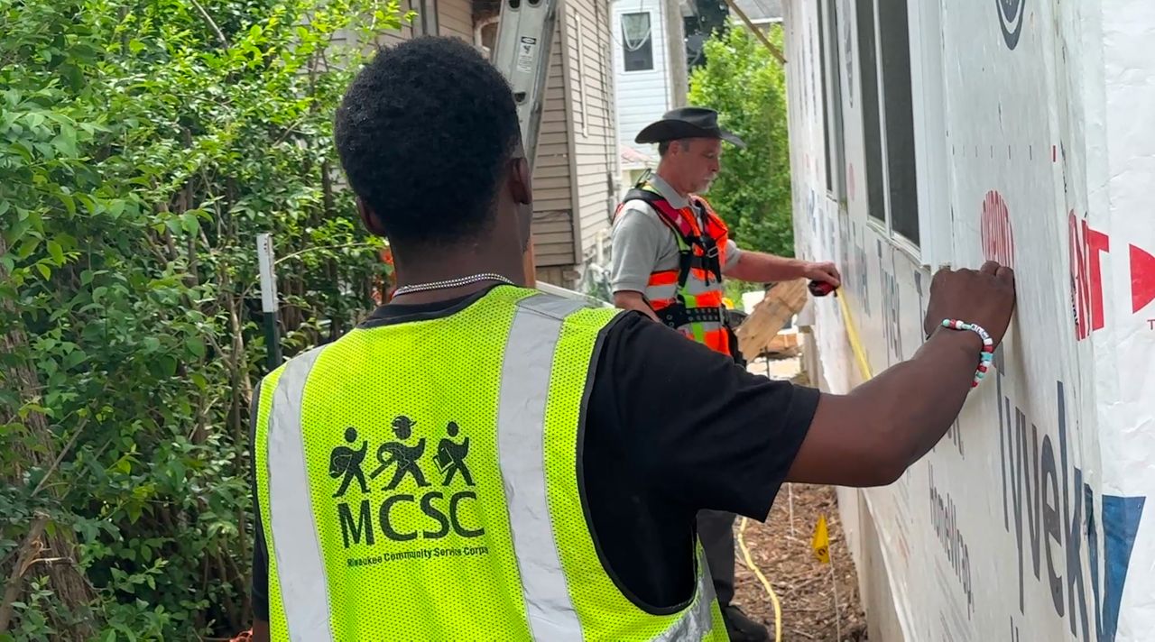 North Shore Bank and MCSC partner to train workers
