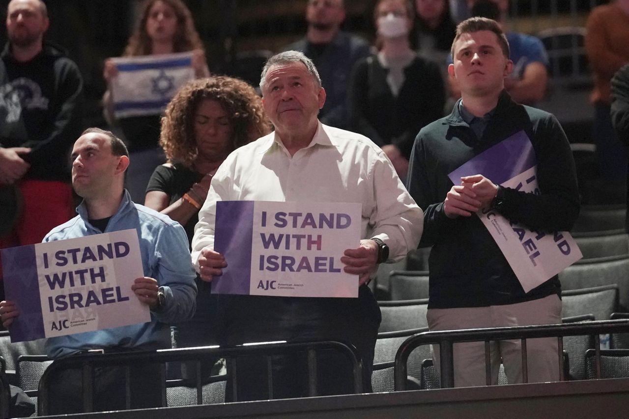 An Israeli team begins a tour against NBA teams, believing games ...