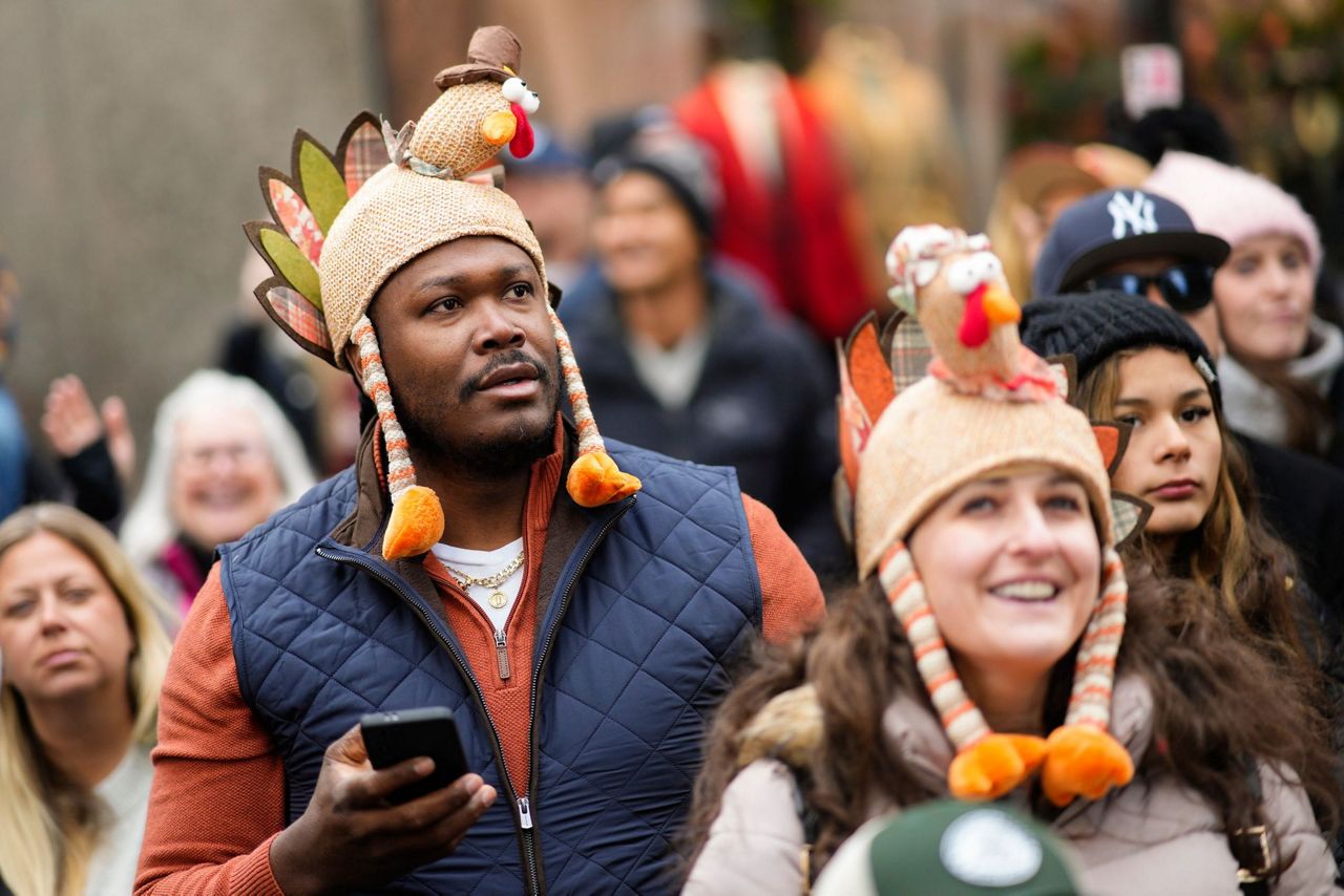 Macy’s Thanksgiving Day Parade set to kick off in Manhattan