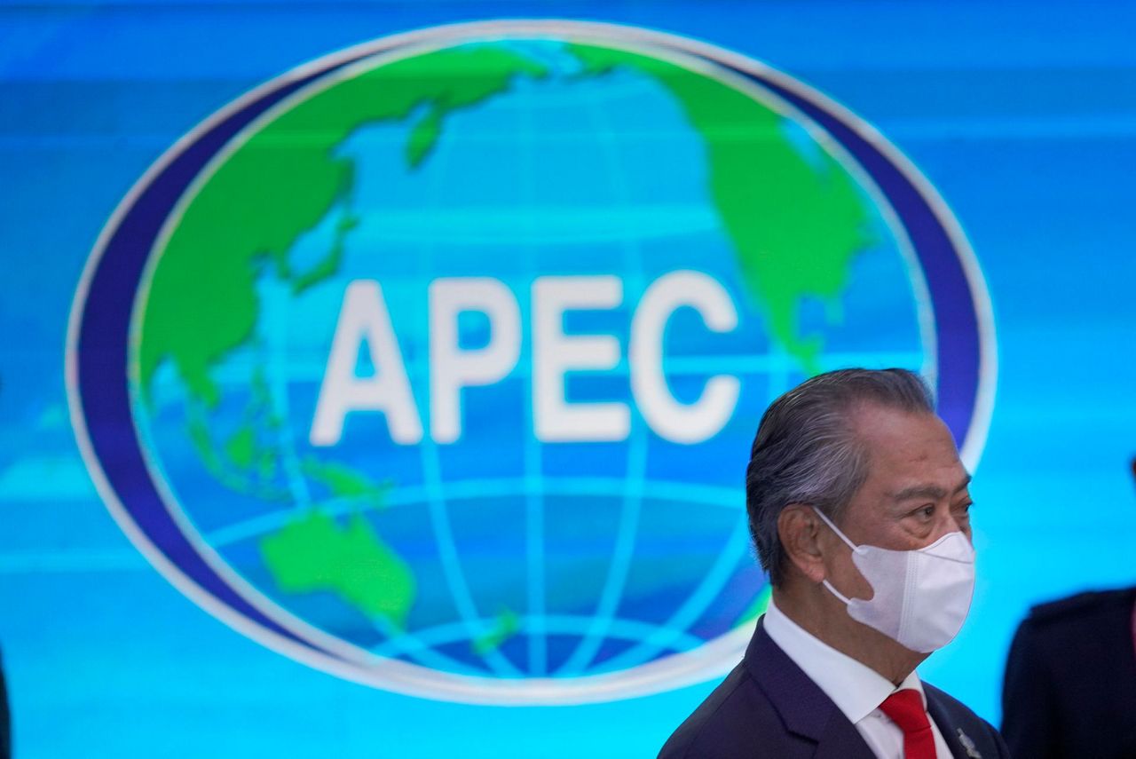 Japan, New Zealand press for open markets to boost recovery