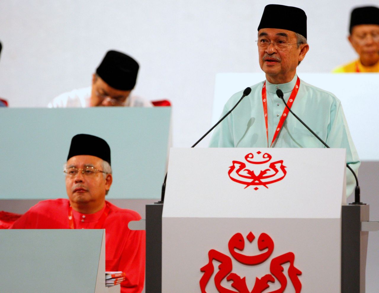 Former Malaysian leader Abdullah Ahmad Badawi, who extended political freedoms, dies at 85