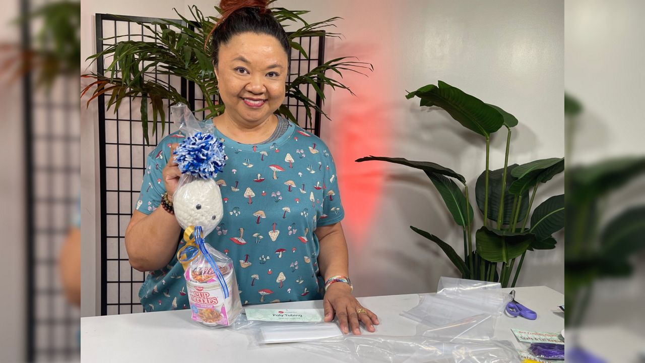 The Joy of Crafting: New lei-making options