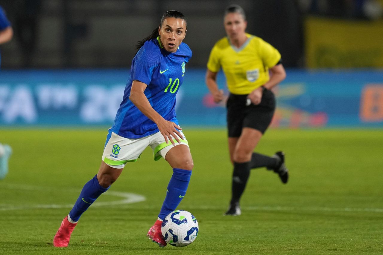 Marta hopes to lead Brazil to a Copa América Femenina title after ...