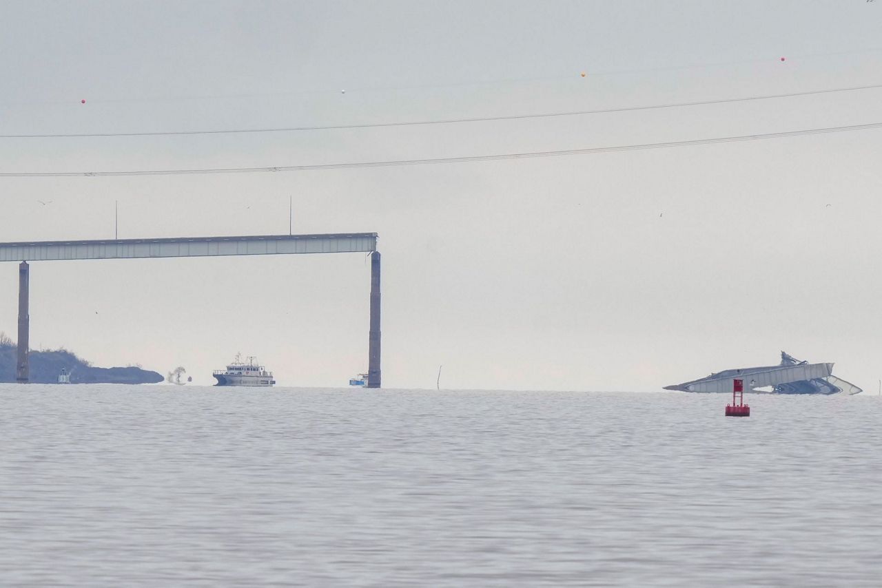 'Heroes' scrambled to stop traffic before Baltimore bridge collapsed ...