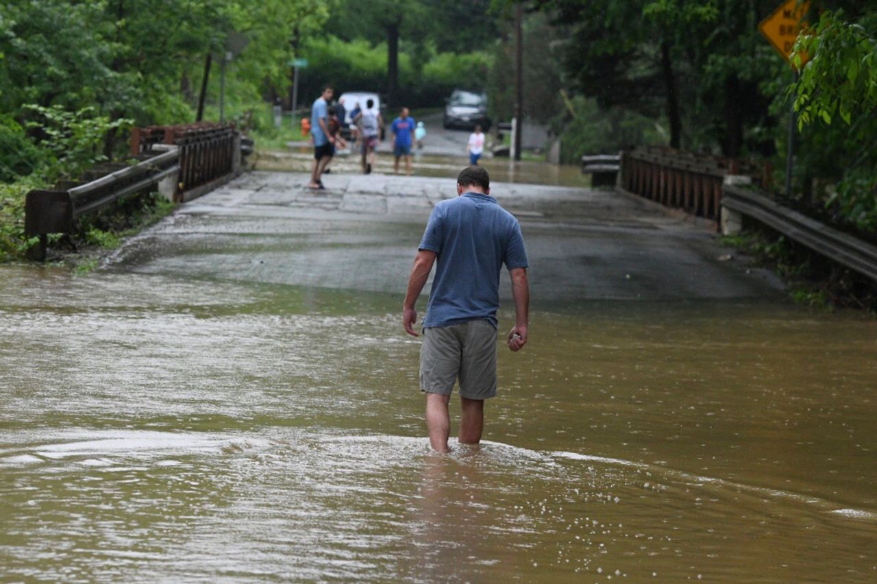 Flash flooding reported in Maryland as heavy rain soaks area