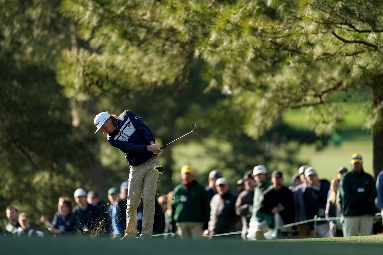 Cameron Smith and his mullet in contention again at Masters