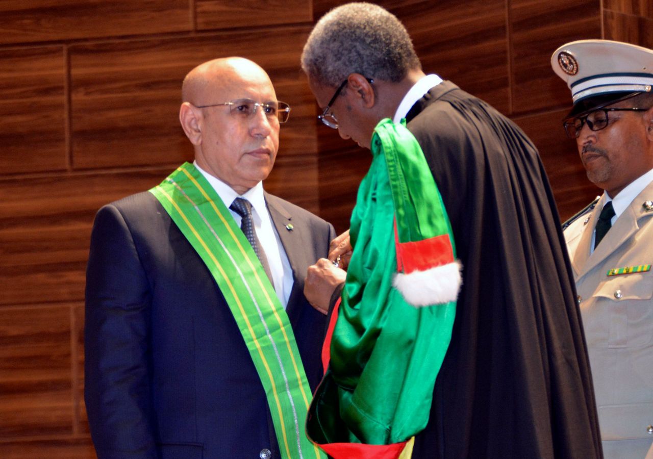 Mauritania's new leader takes oath in 1st peaceful transfer