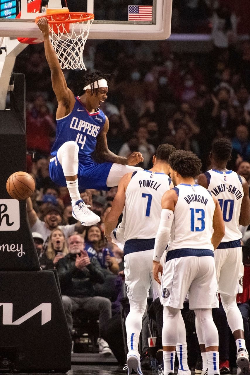 Doncic returns, Mavericks beat Clippers in OT to snap skid