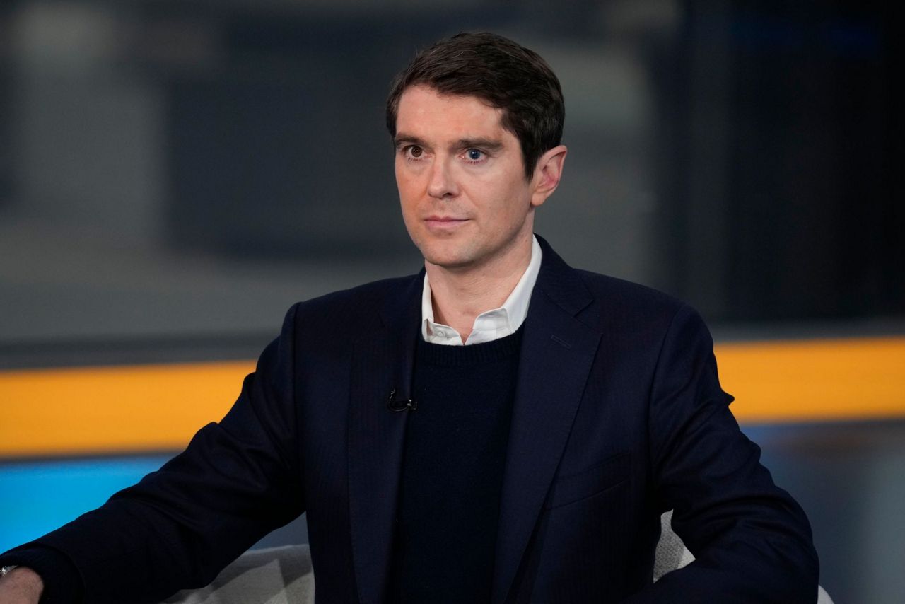 Fox's Hall talks survival after nearly dying in Ukraine