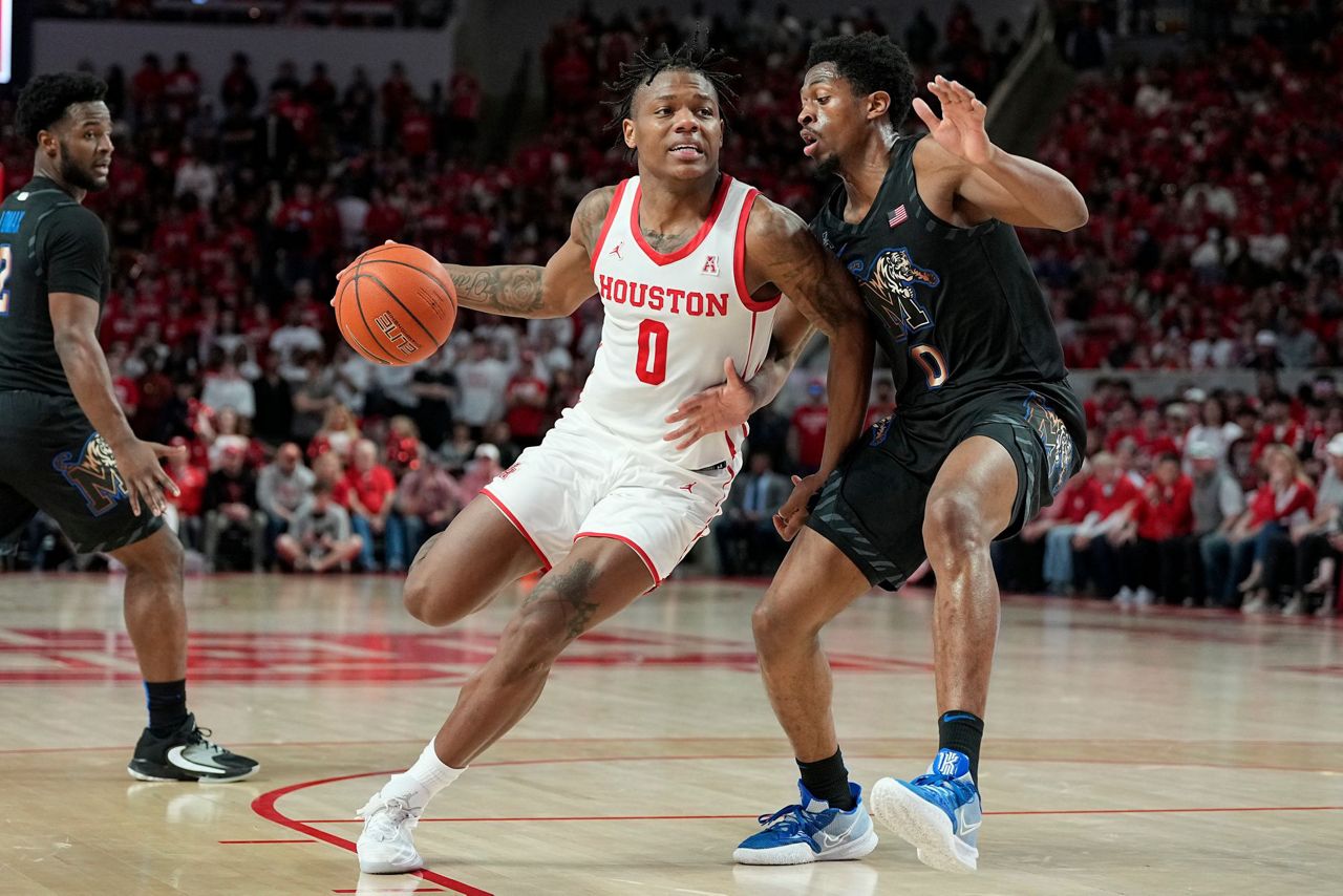 Sasser looks to lead No. 1 Houston to title in last season