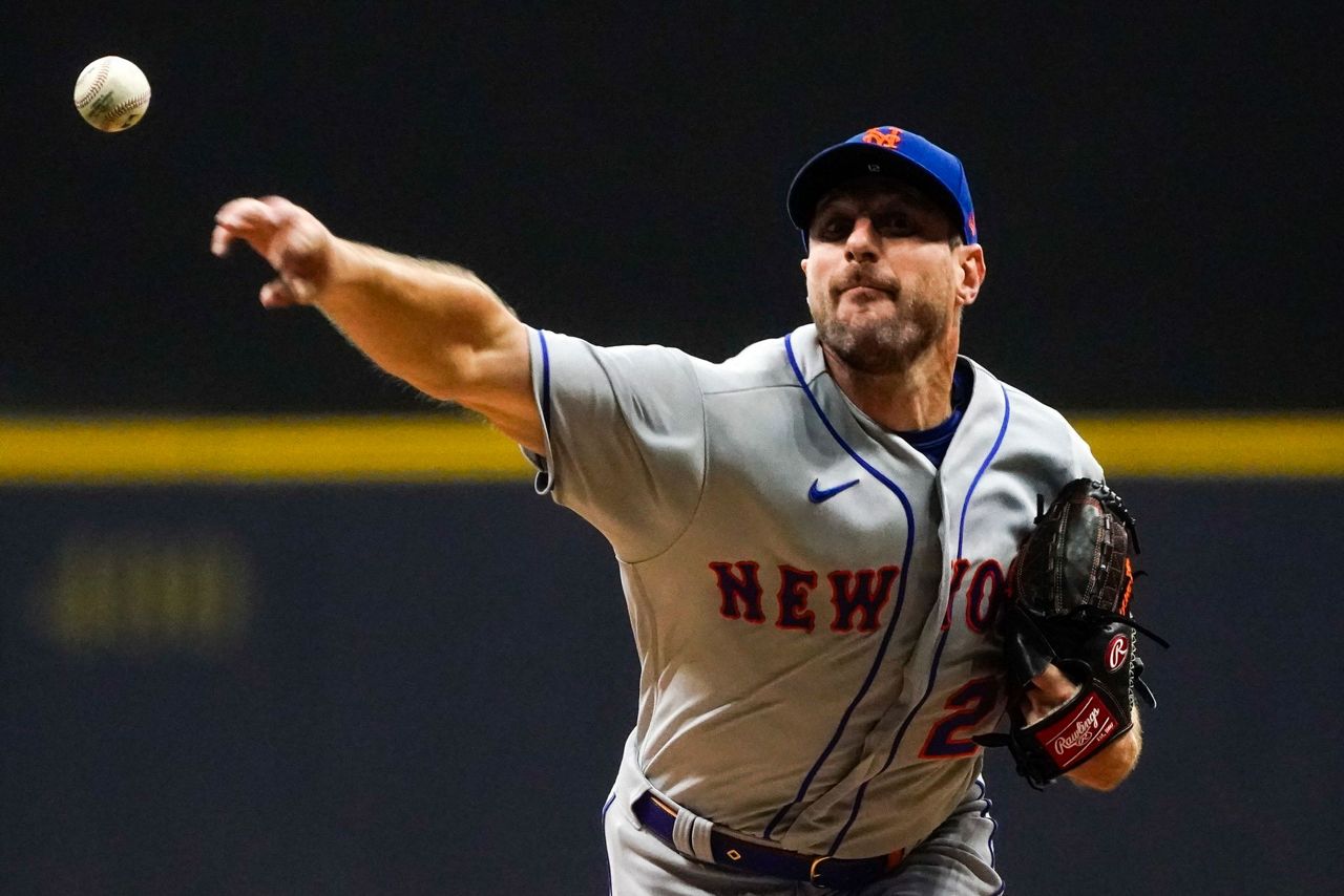 Scherzer perfect for 6 in return, wins 200th as Mets clinch