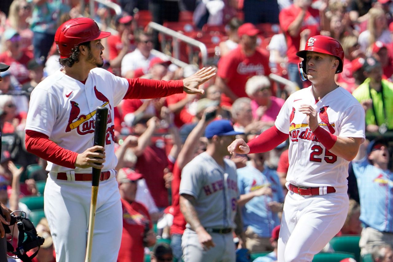 Arenado buzzed, frustrated Mets brawl with Cardinals in loss