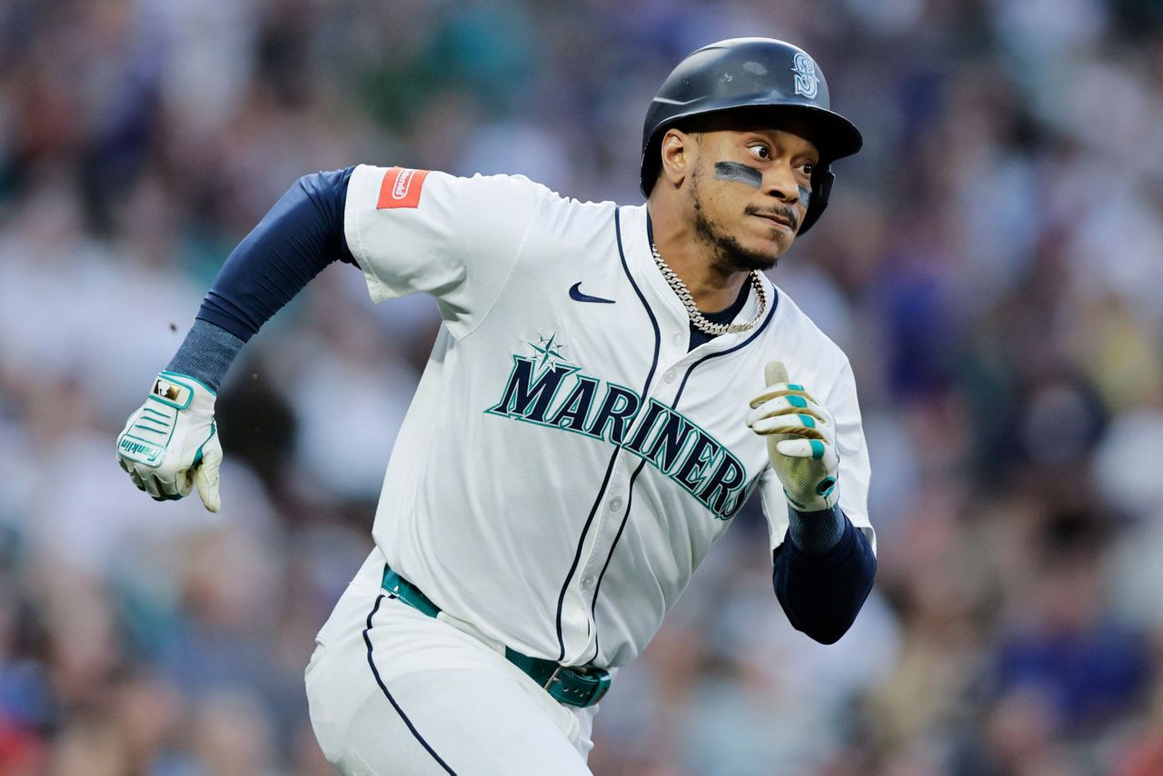 Mets reach 2-year deal with infielder Jorge Polanco after losing Pete ...