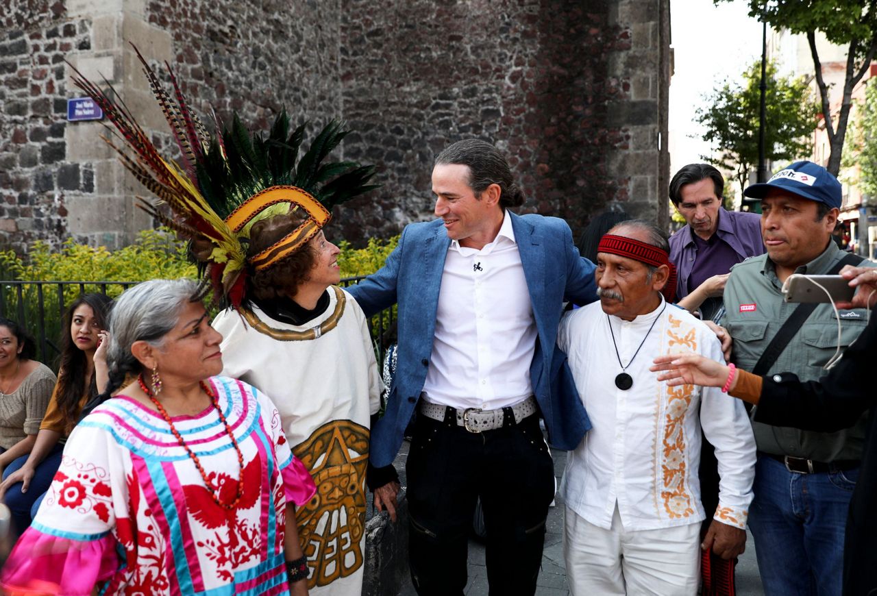 Descendants meet in Mexico on 500th anniversary of conquest
