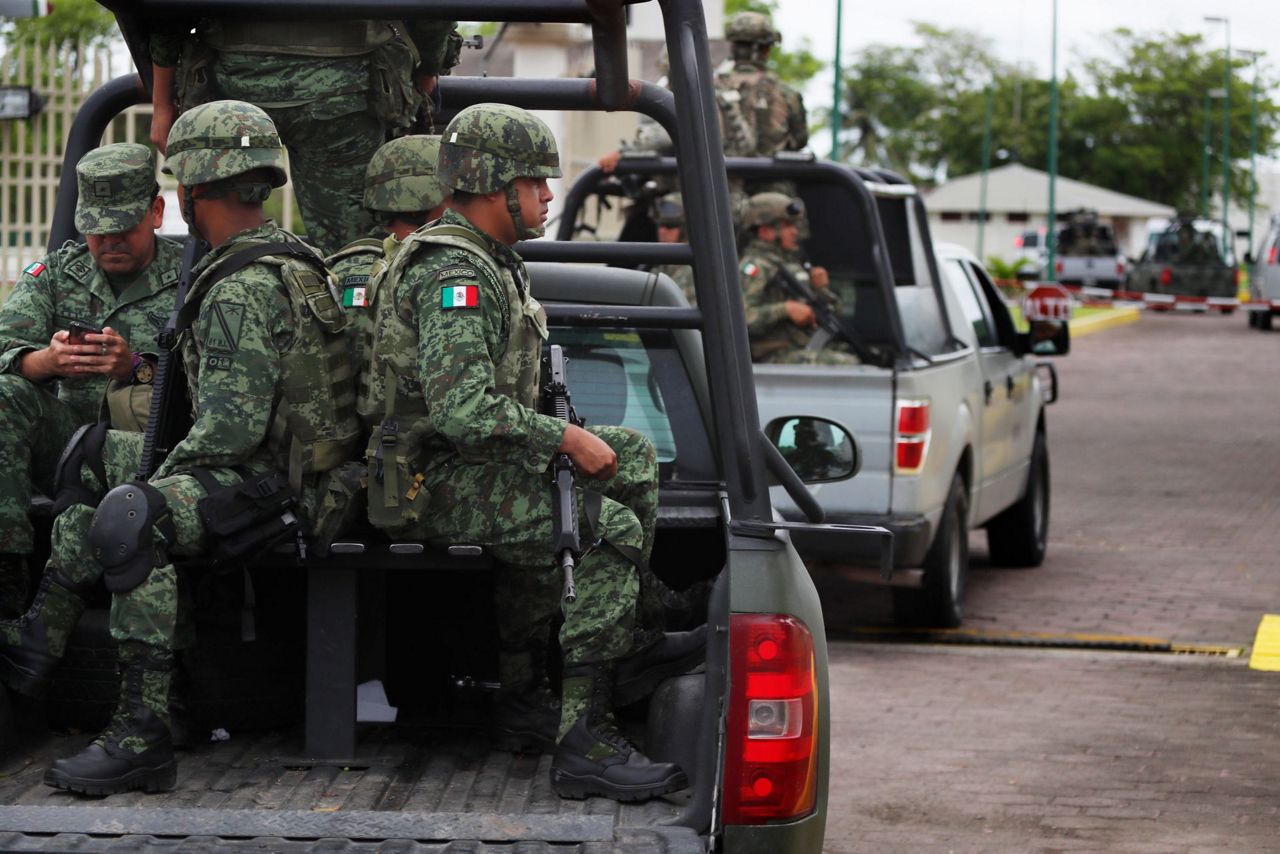 Mexico deploying Guard troops to border, forms migrant team