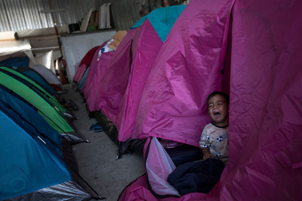 Central American asylum seeking caravan reaches US border