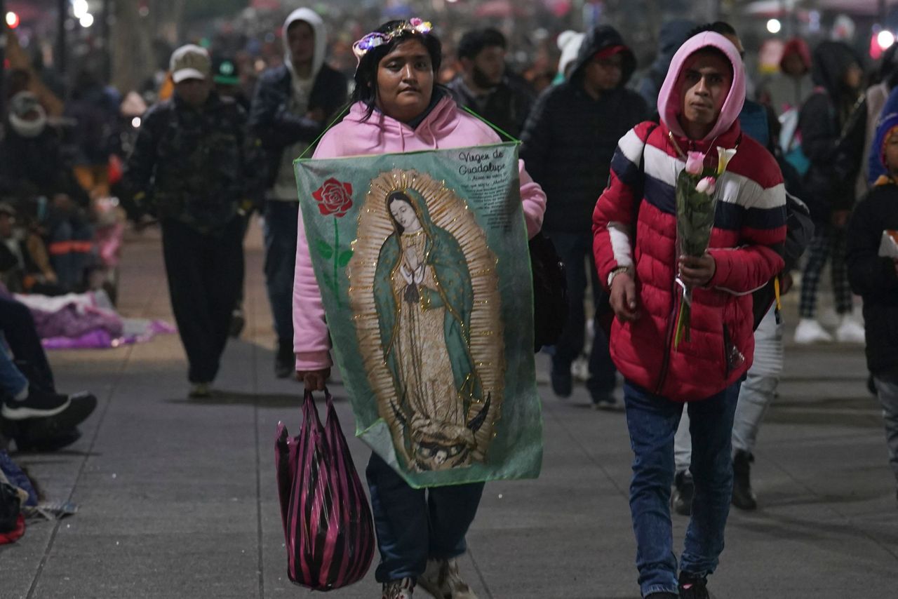 Thousands gather to honor Mexico's Virgen of Guadalupe on anniversary ...