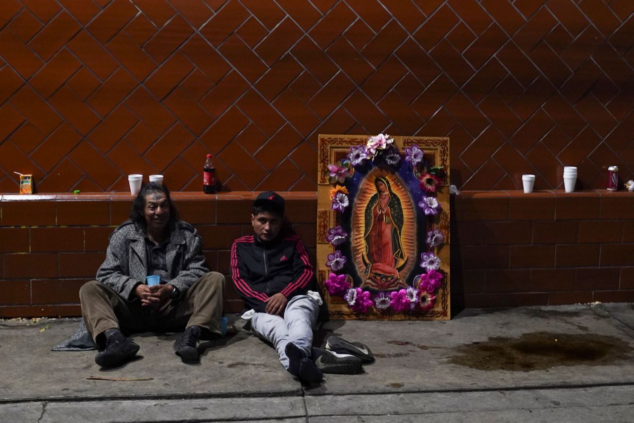Thousands gather to honor Mexico's Virgen of Guadalupe on anniversary ...