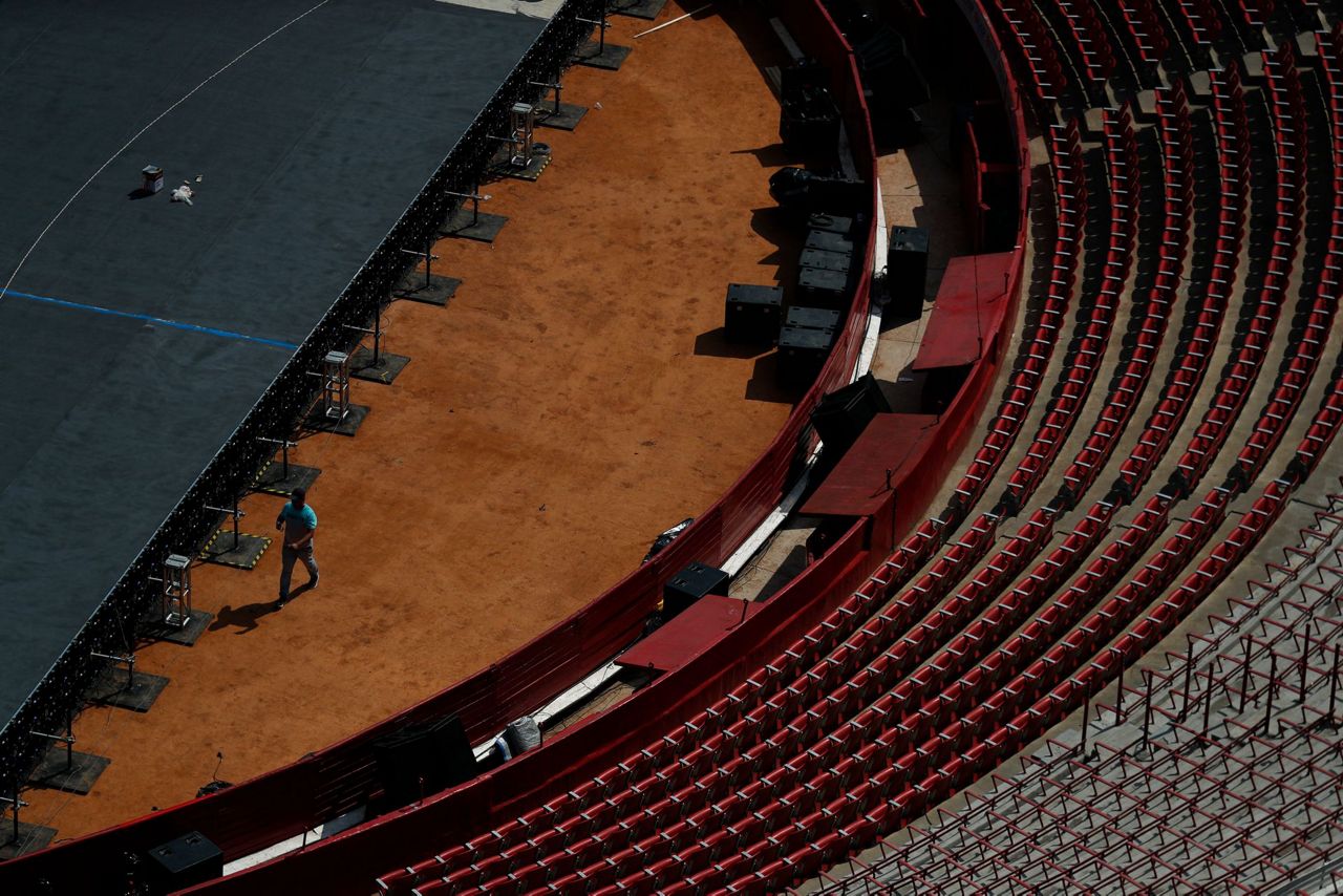 Mexico City bullring to host Federer- Zverev tennis match