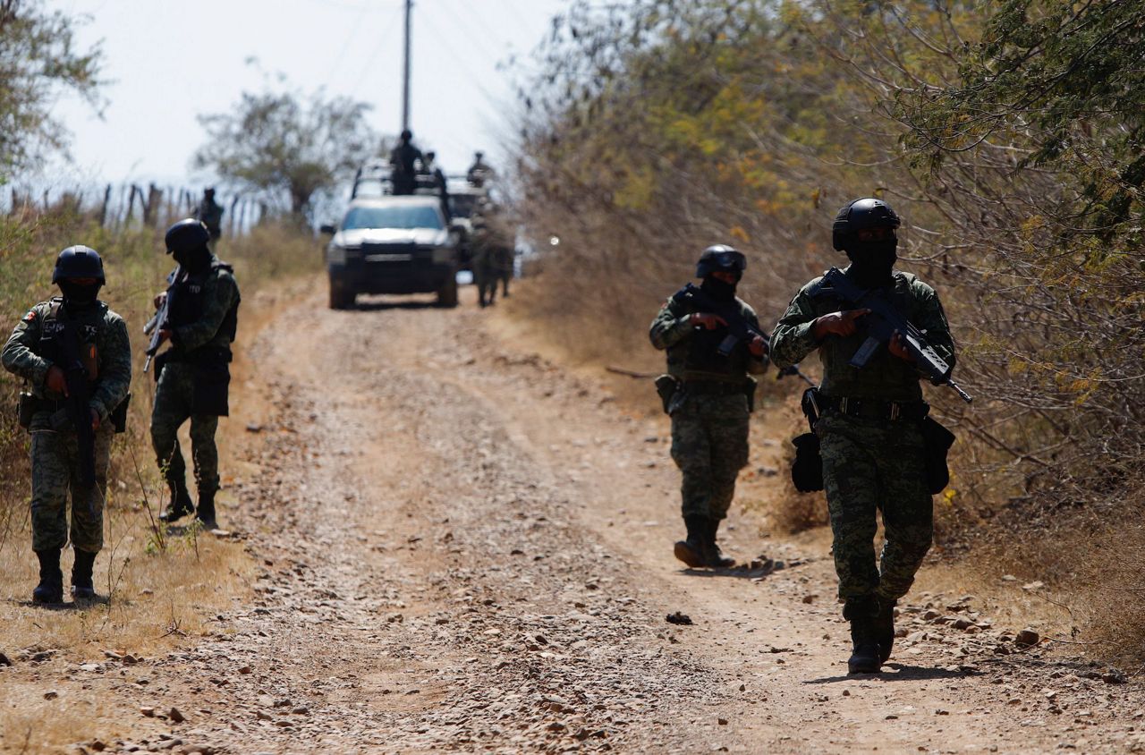 Mexican Army Sends Anti Mine Squads To Cartel Turf War Zone