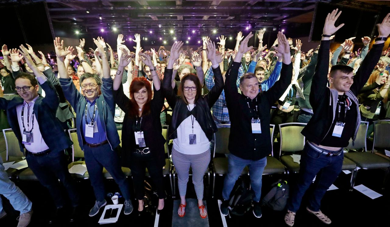 Cloud computing, artificial intelligence on Microsoft agenda