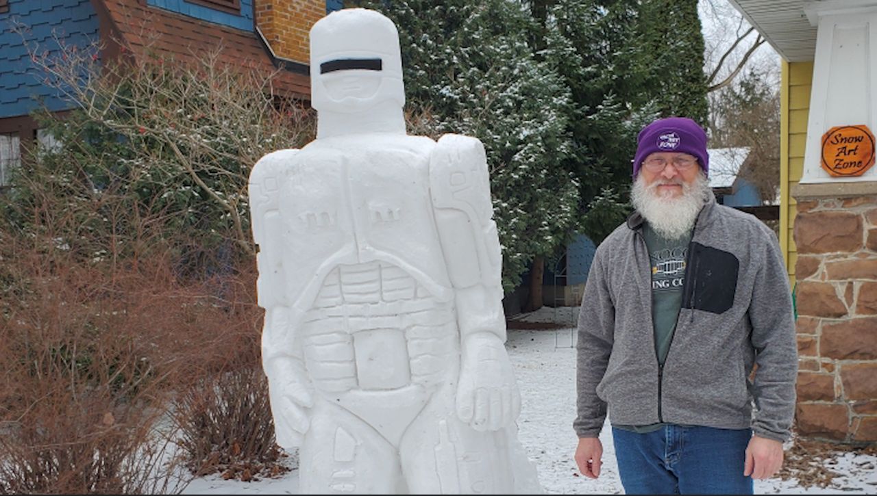 Stevens Point Mayor Mike Wiza RoboCop Statue Peter Weller