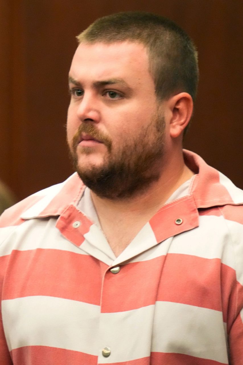 Former Mississippi Officers Expected To Plead Guilty To State Charges