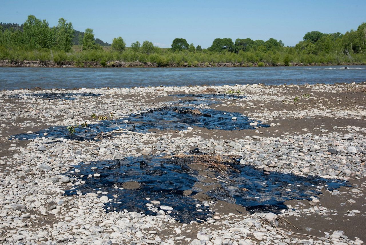 Cleanup begins after asphalt binder spill into Montana's Yellowstone ...