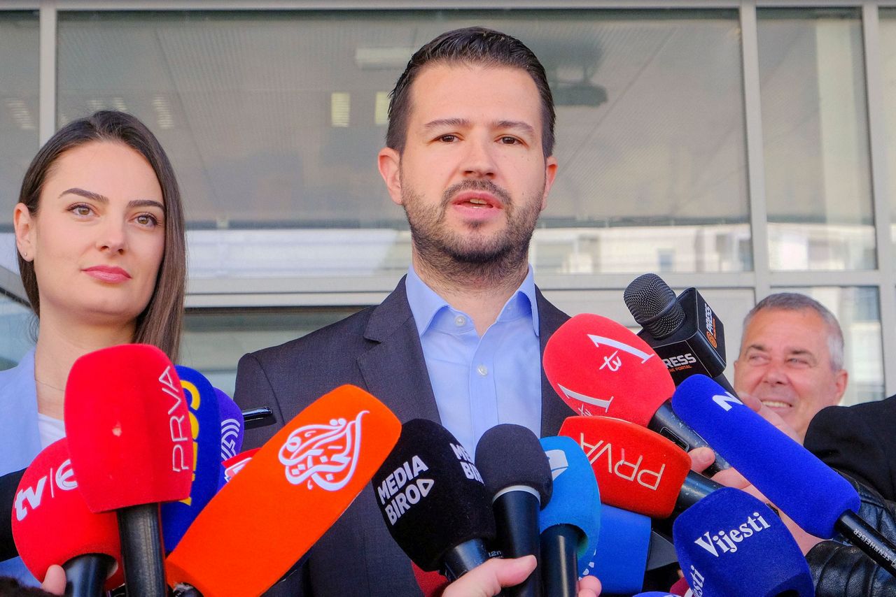 Montenegrins choose new president amid political turmoil