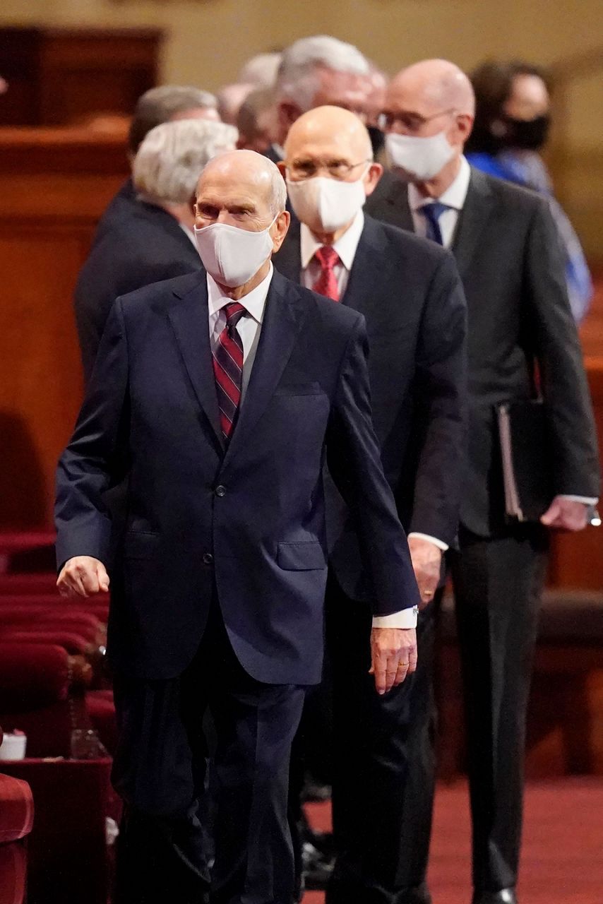 Mormon president thanks members for following COVID guidance