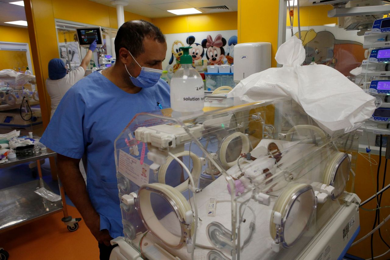 Premature nonuplets born in Morocco are stable but fragile