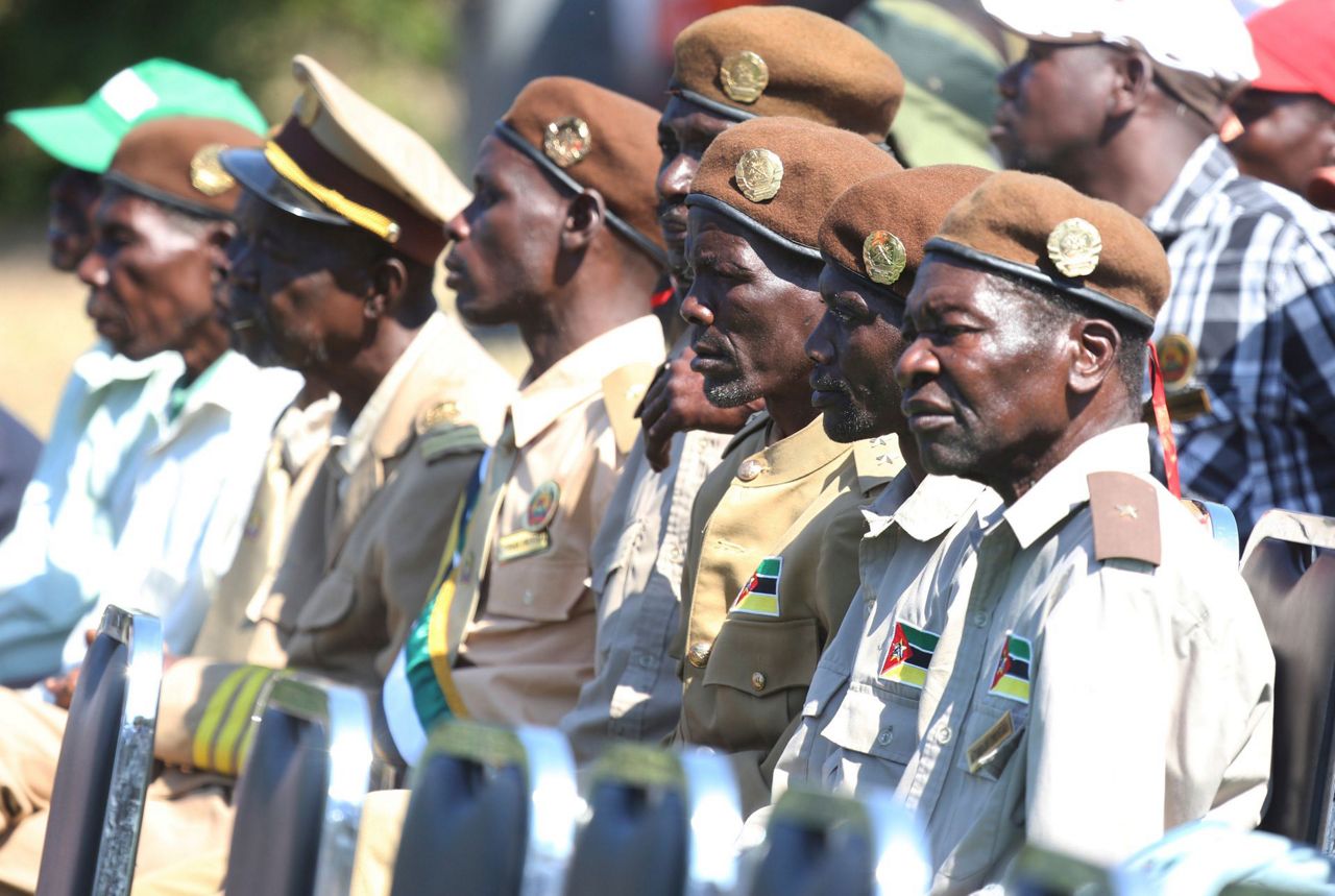 Mozambique's president, rebel leader sign new peace accord
