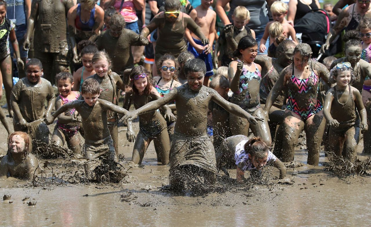Another Mud Day oozes into the books near Detroit
