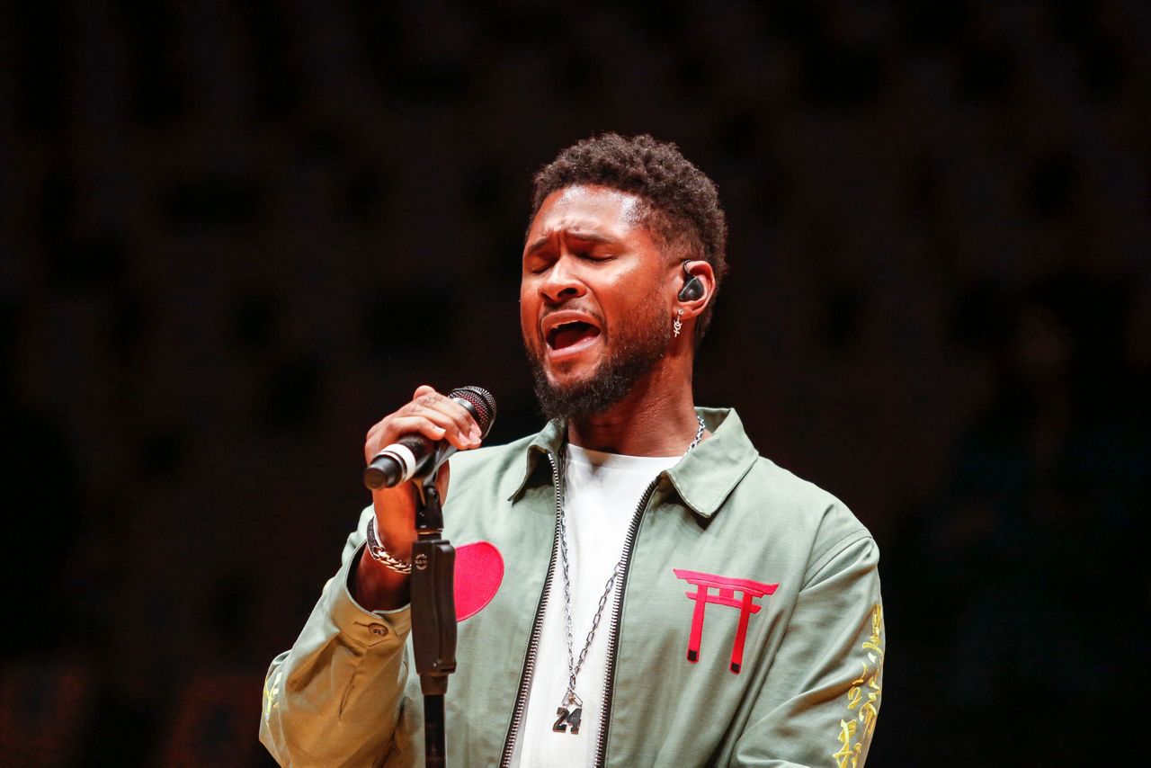Usher announces post-Super Bowl North American tour, 'Past Present Future'