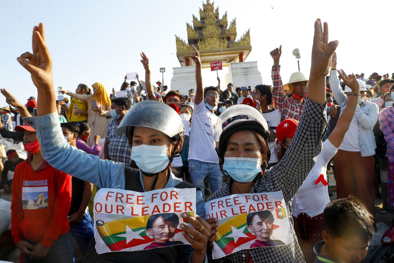 Myanmar protesters back on streets despite police violence