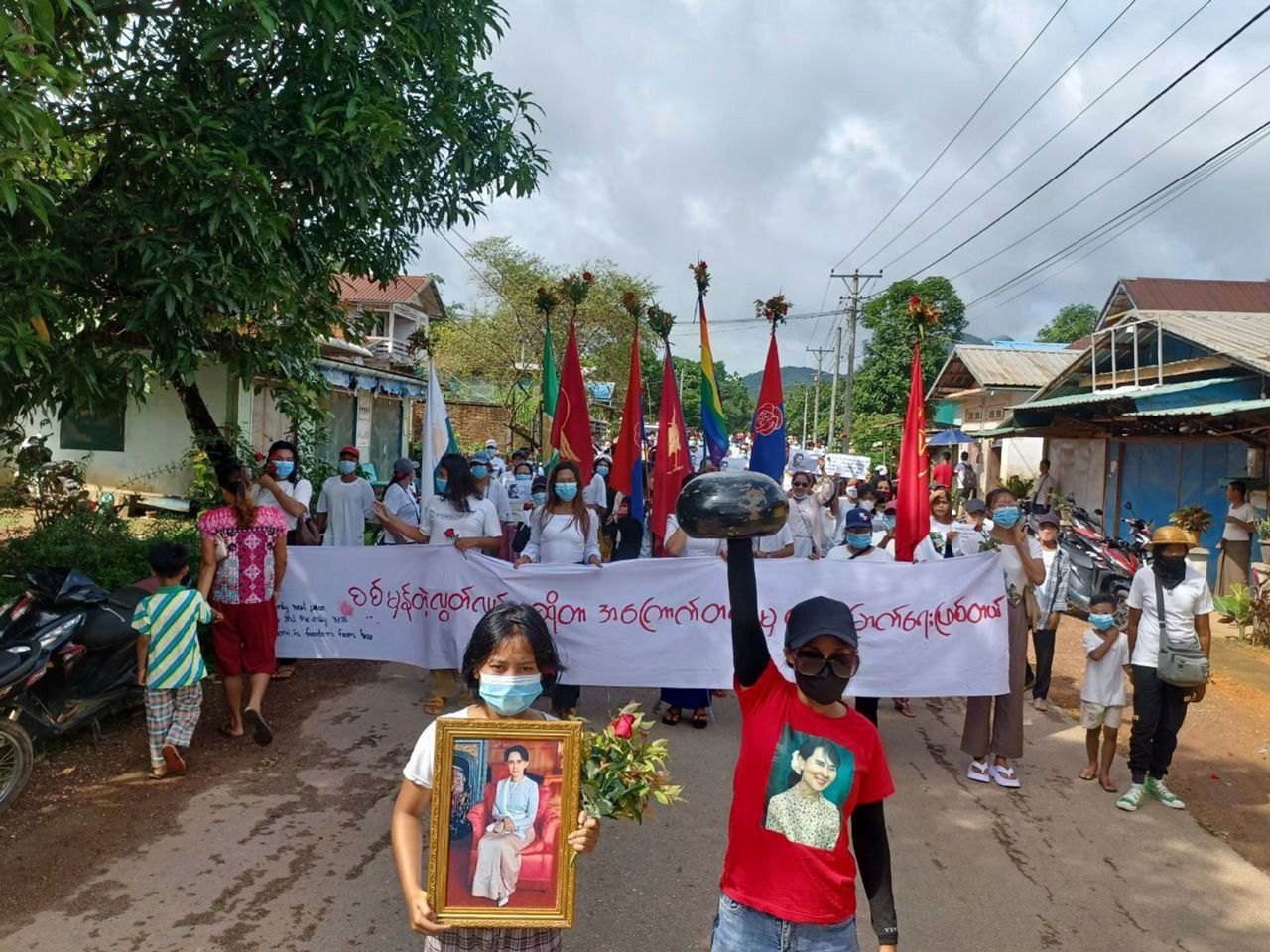 Supporters of Myanmar's jailed leader Suu Kyi mark her 79th birthday ...