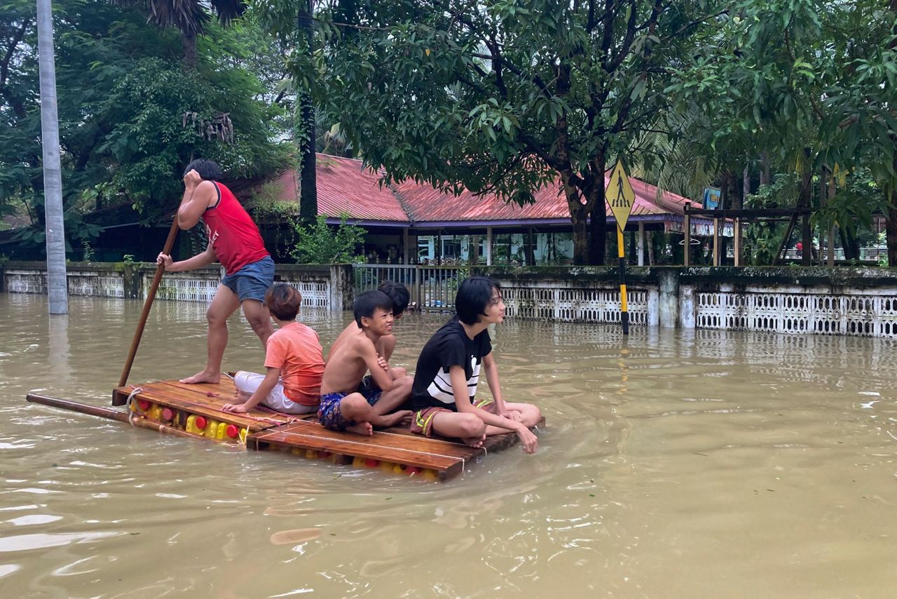 Heavy flooding in southern Myanmar displaces more than 14,000 people