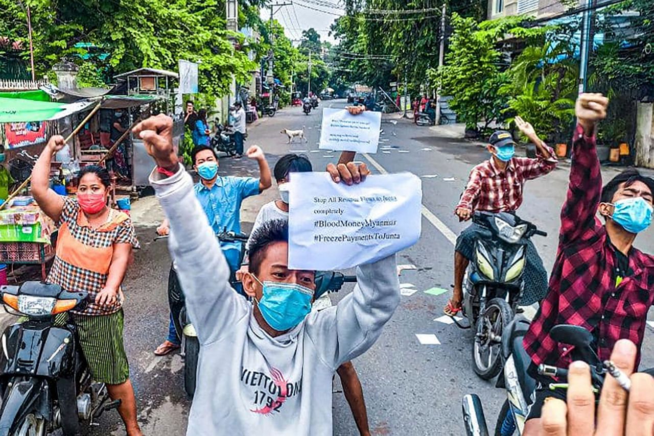 Myanmar public urges gas sanctions to stop military funding